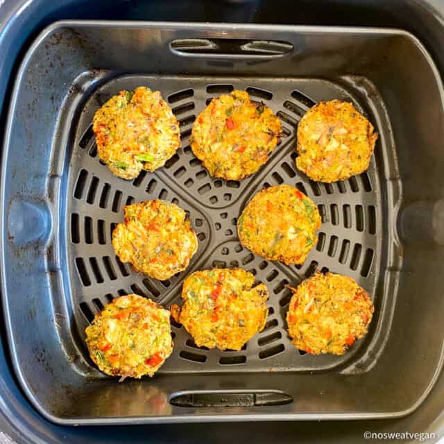 Vegan Crab Cakes / Jackfruit Cakes (Skillet or Air Fryer) – No Sweat Vegan